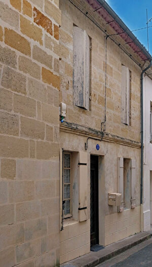 Castillon-la-Bataille : Maison 5 pièces à vendre