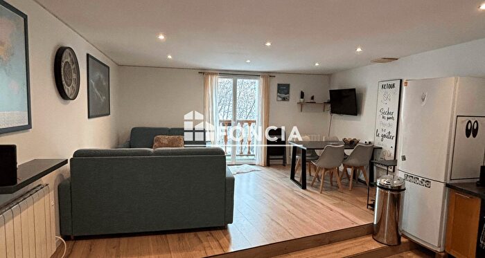 Appartement à vendre - Saint-Chaffrey - 5 pièces