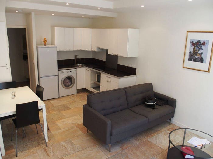 Centre Ville, Aix-en-Provence : Appartement 2 pièces à louer