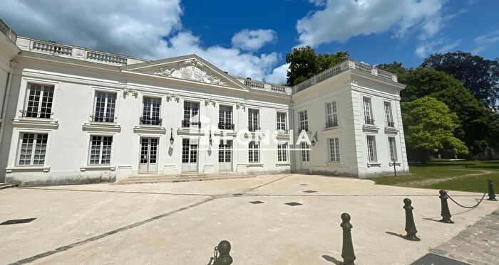 Appartement à vendre - Morigny-Champigny - 5 pièces - 3 chambres