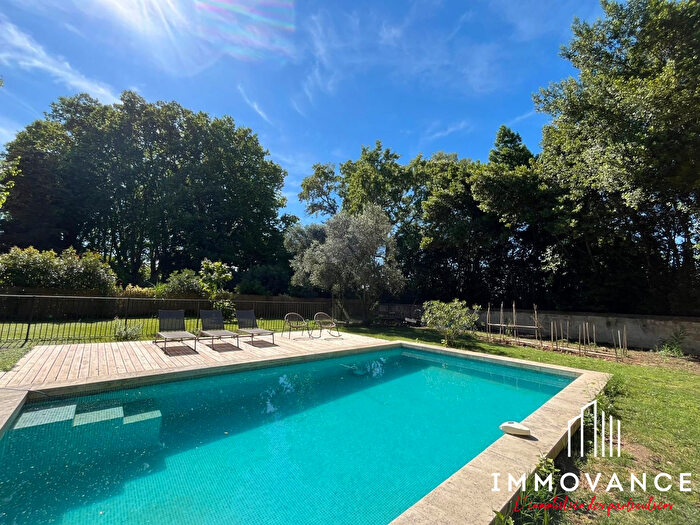 Maison à vendre - Aimargues - 8 pièces - 4 chambres