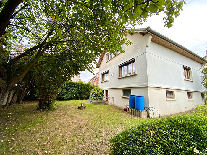 Maison à vendre - Sartrouville, Le Fresnay Vieux Pays - 7 pièces - 6 chambres