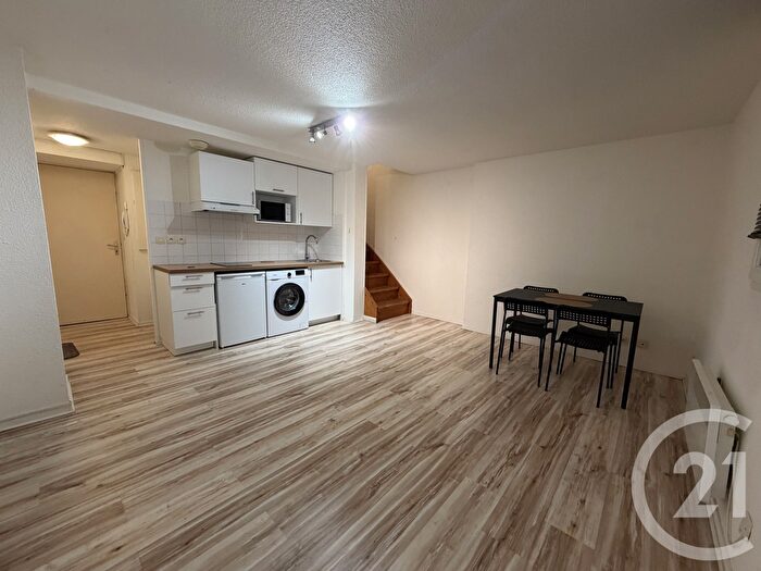 Appartement à louer - Castelnau-de-Médoc - 2 pièces - 1 chambre