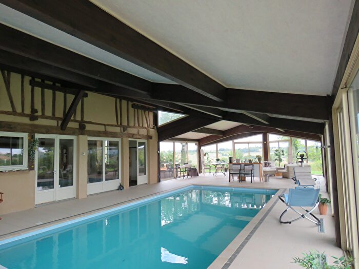 Maison à vendre - Simorre - 9 pièces - 4 chambres