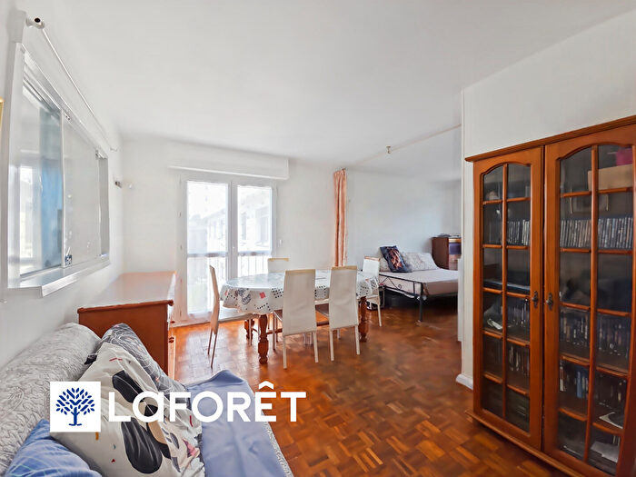 Appartement 4 pièces à Grigny, Tuilerie, à vendre