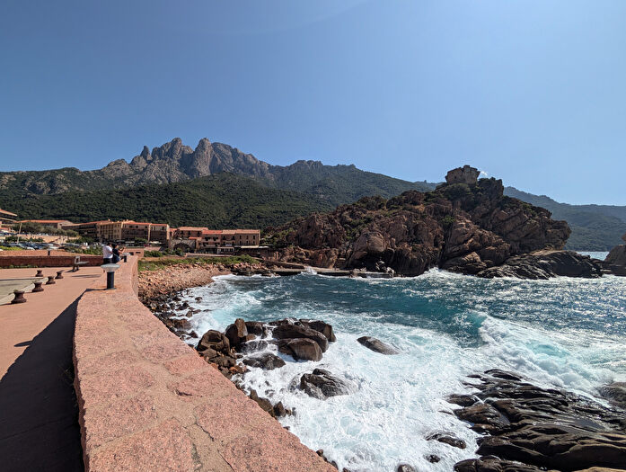 Appartement à vendre - Ajaccio, La Viletta, Pietrina, Gare - 3 pièces - 2 chambres