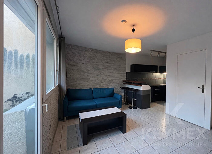 Appartement à vendre - Brie-Comte-Robert, Centre-ville - 2 pièces - 1 chambre