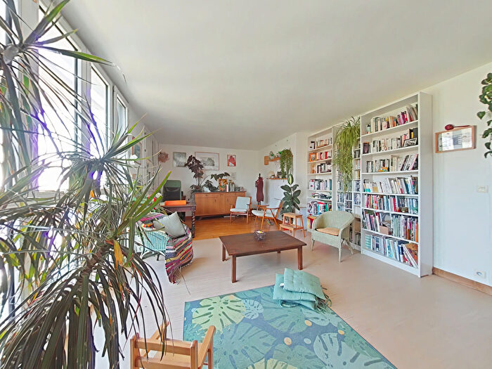 Appartement 4 pièces à vendre à Fontenay-le-Fleury, Vieux village