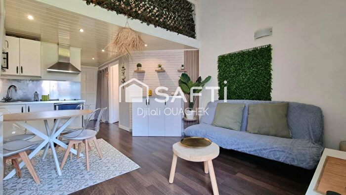 Appartement à vendre - Canet-en-Roussillon, Route de Saint-Nazaire, Les Fontaines, Etang - 2 pièces - 1 chambre