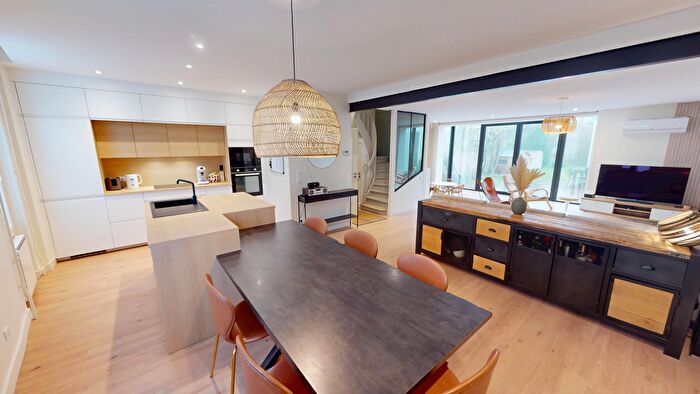 Maison à vendre - Orléans, Dunois, Châteaudun - 7 pièces - 5 chambres