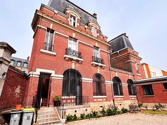Appartement 6 pièces à vendre à Elbeuf, La Cerisaie, Cours Carnot
