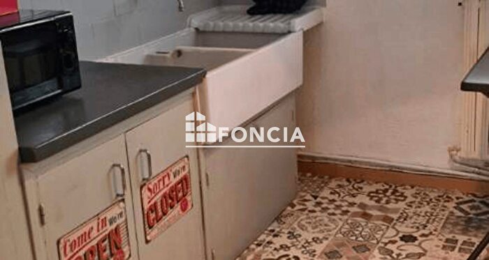 Appartement à vendre - Arles, Centre-ville - 3 pièces - 2 chambres