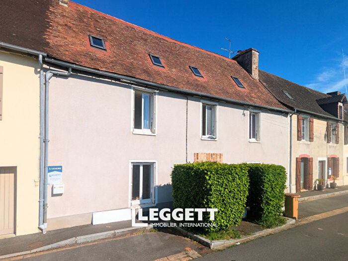 Maison à vendre - Jumilhac-le-Grand - 6 pièces - 4 chambres