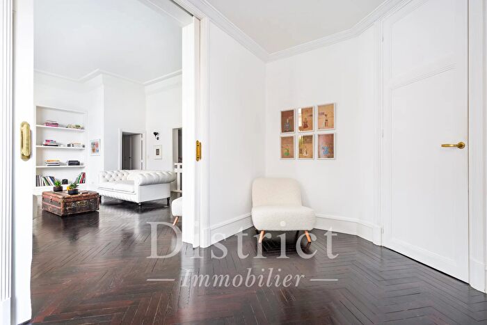 Paris 8ème, Triangle d'Or - Appartement 4 pièces à vendre