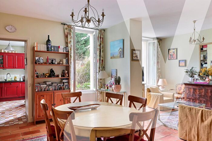 Appartement à vendre - Paris e , Bel-Air, Nord - 6 pièces - 5 chambres