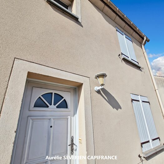 Persan - Maison 9 pièces à vendre