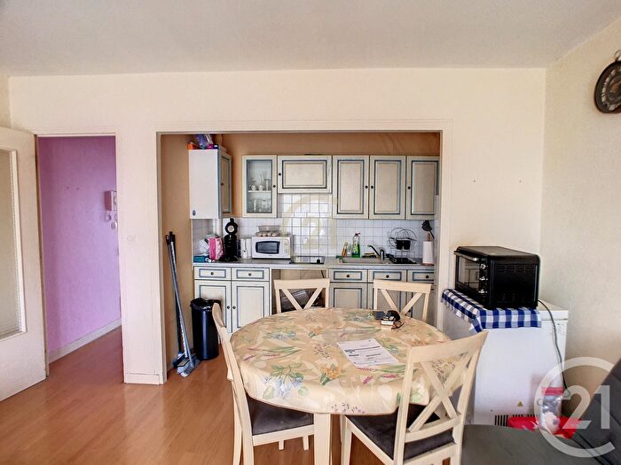 Appartement à vendre - Bar-sur-Aube - 2 pièces - 1 chambre