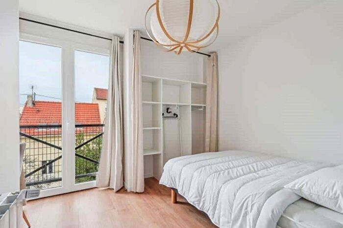 Appartement 1 pièce à louer à Zola, Villejuif