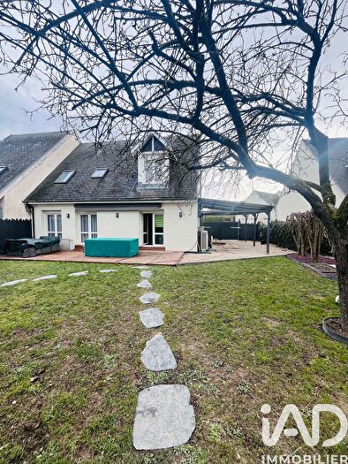 Maison à vendre - La Rivière-de-Corps - 5 pièces - 4 chambres