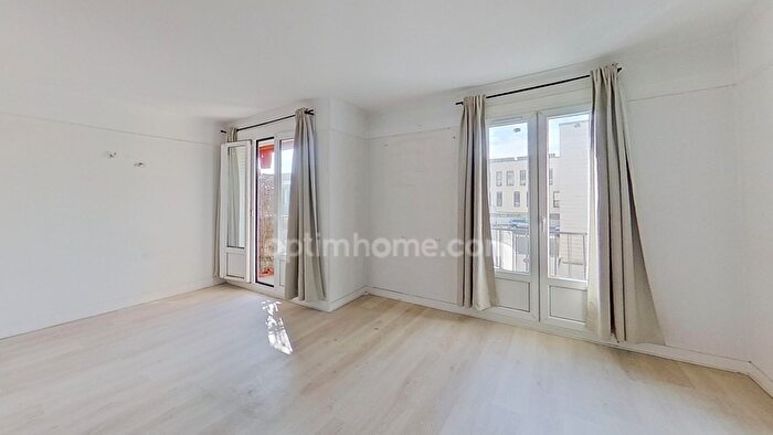Appartement à vendre - Le Raincy, Gare - 3 pièces - 2 chambres