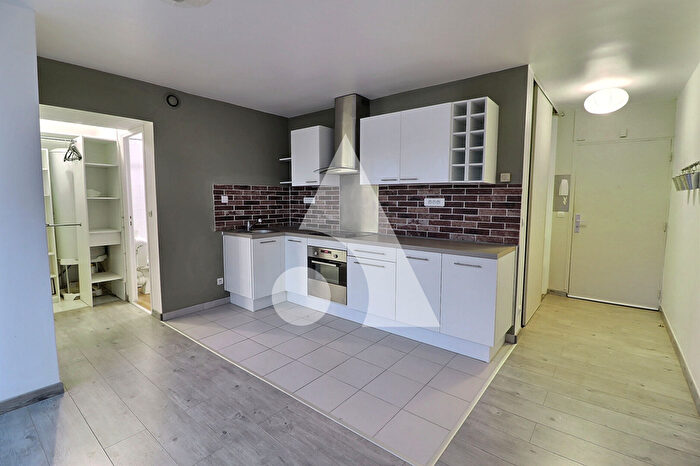 Appartement à vendre - Pontoise, Hermitage - 2 pièces - 1 chambre