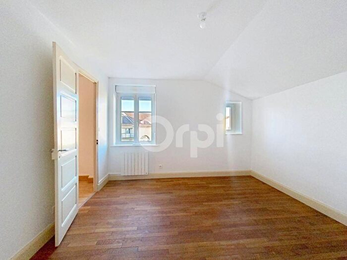 Appartement à louer - Châtenois - 2 pièces - 1 chambre