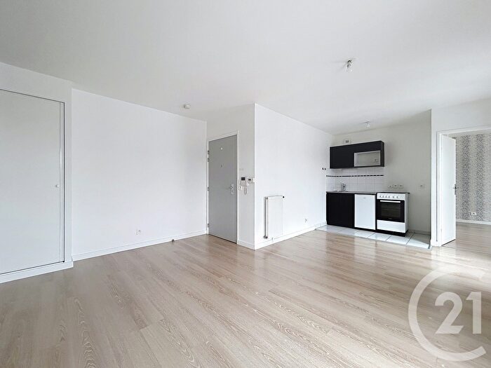 Appartement à vendre - Vitry-sur-Seine, Stalingrad - 2 pièces - 1 chambre