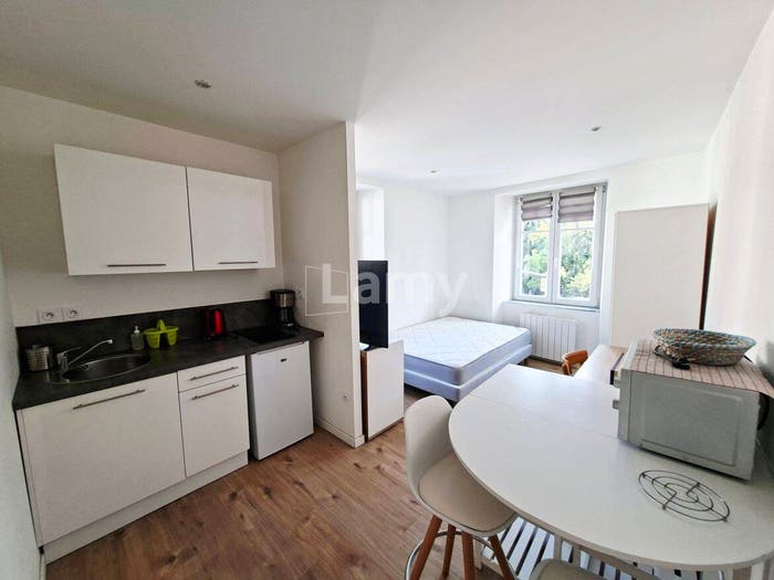 Centre Ville, Montbéliard : Appartement 1 pièce à louer