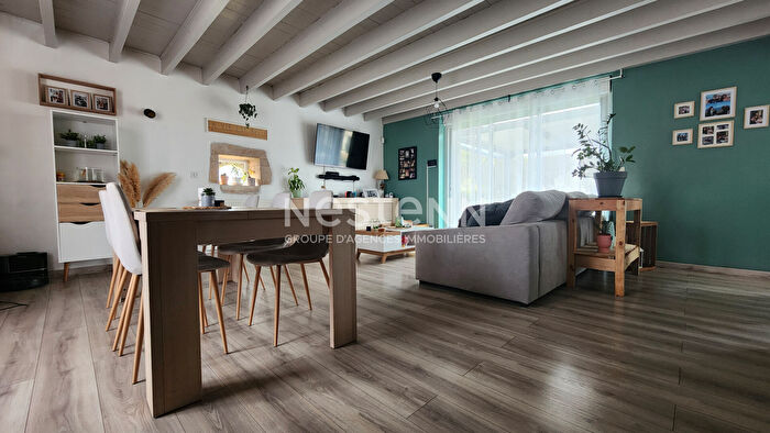 Maison à vendre - Saint-Pierre-le-Vieux - 6 pièces - 4 chambres