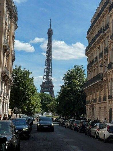 Porte Dauphine, Paris 16ème arrondissement : Appartement à louer
