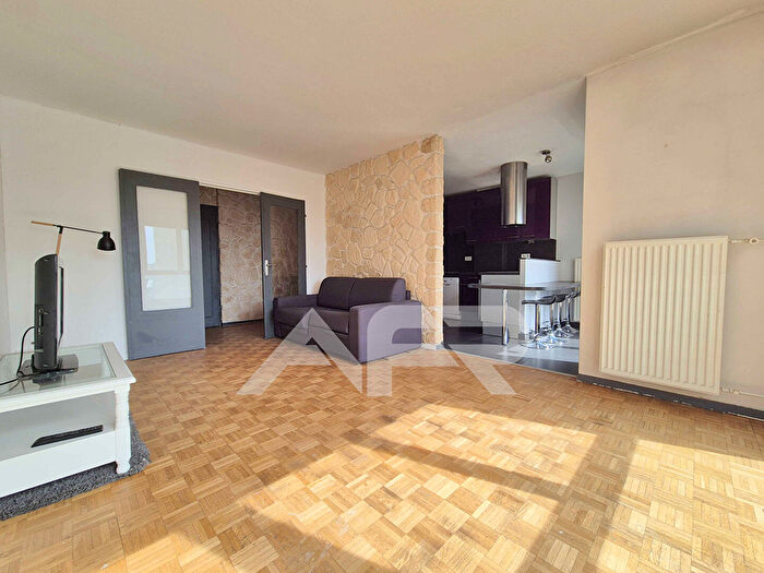 Appartement 4 pièces à vendre - Chatou, Nord