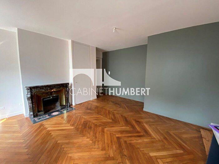 Hyper Centre-Vieille Ville, Saint-Étienne : Appartement 2 pièces à louer