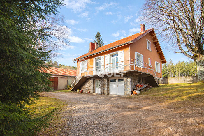 Maison à vendre - Chalmazel - 5 pièces - 4 chambres