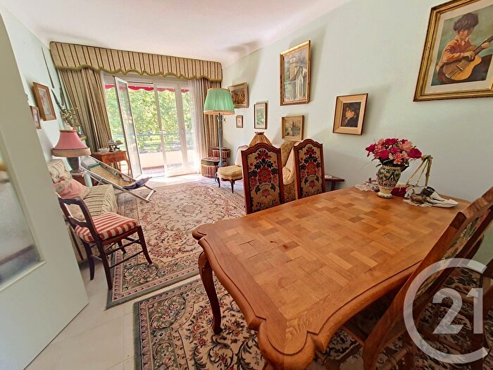 Cagnes-sur-Mer, Saint-Roman, Lautin : Appartement 3 pièces à vendre