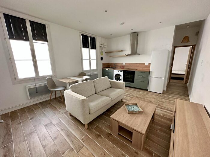 Appartement 2 pièces à louer - Nîmes, Tour Magne