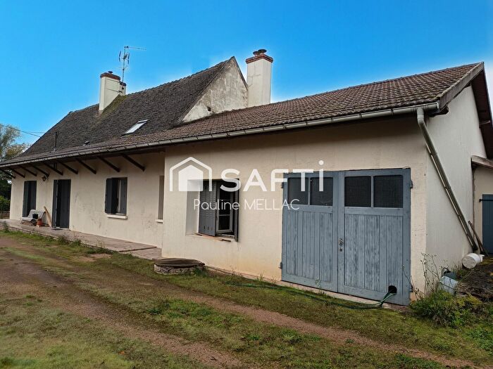 Maison à vendre - Gigny-sur-Saône - 8 pièces - 4 chambres