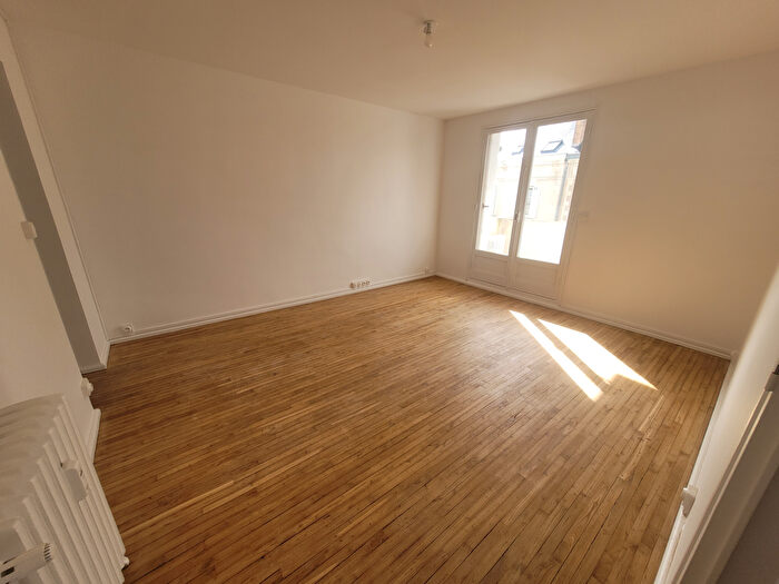 Appartement à louer - Angers, Centre-ville, La Fayette - 4 pièces - 3 chambres