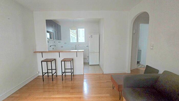 Appartement à vendre - Paris e , Louis Blanc, Aqueduc - 2 pièces - 1 chambre