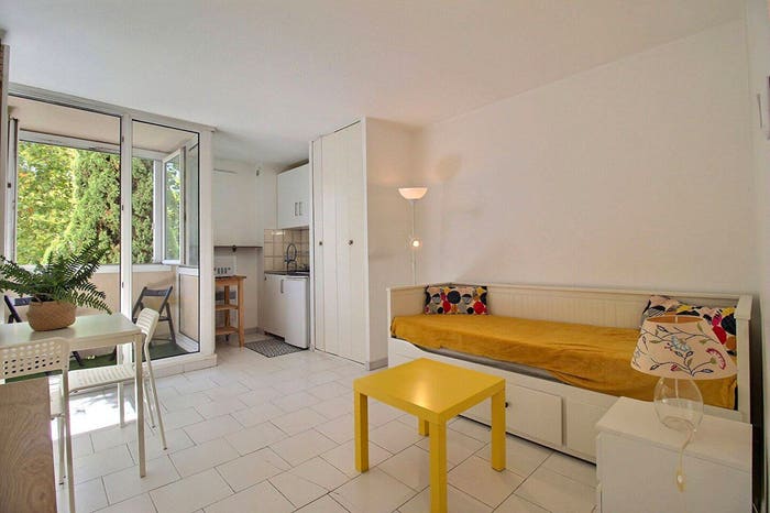 Beaux Arts, Montpellier - Appartement 1 pièce à louer