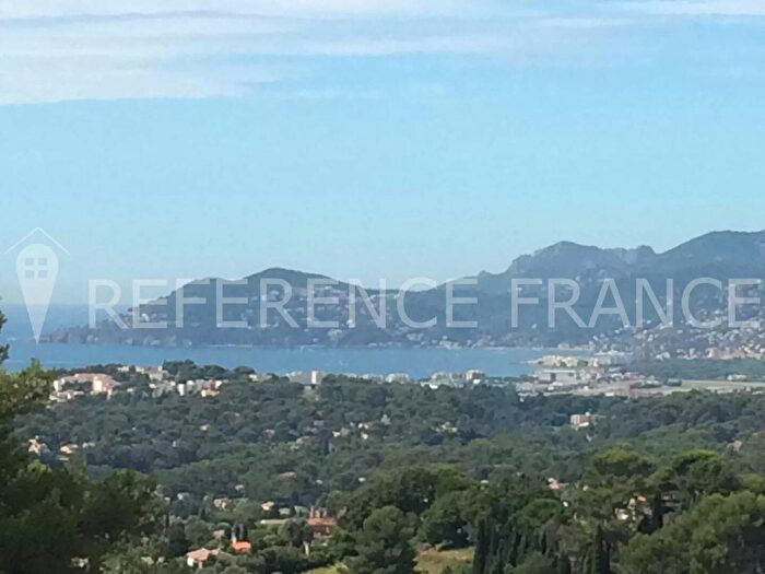 Maison à louer - Mougins - 6 pièces - 4 chambres