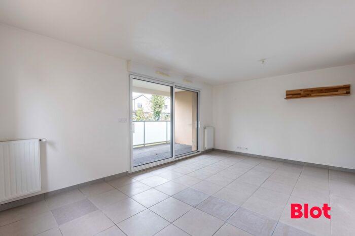 Appartement à vendre - Betton - 3 pièces - 2 chambres