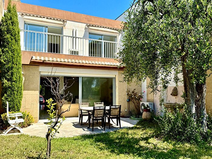 Maison 4 pièces à louer à Collettes Bréguières-Les Vaux, Cagnes-sur-Mer