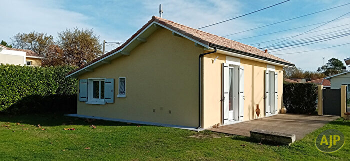 Lège-Cap-Ferret : Maison 3 pièces à vendre