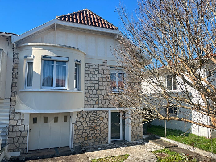 Maison à vendre - Saujon - 5 pièces - 3 chambres