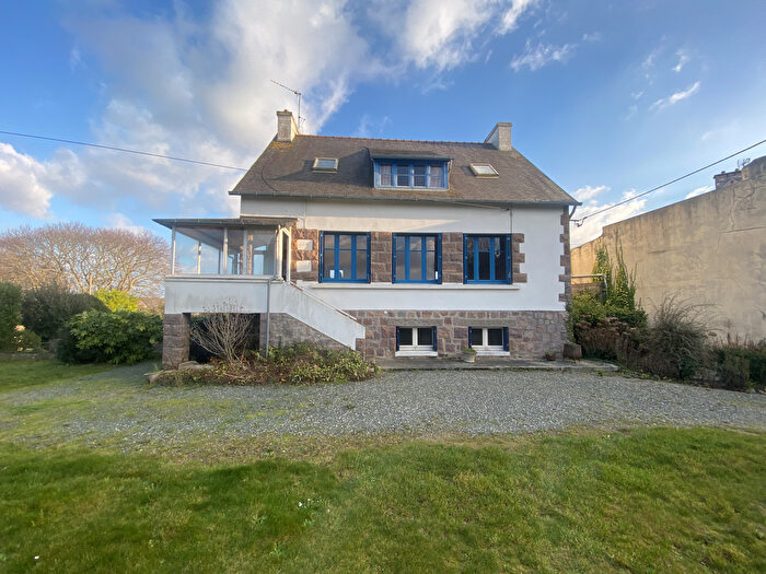 Maison à vendre - Paimpol - 6 pièces - 5 chambres