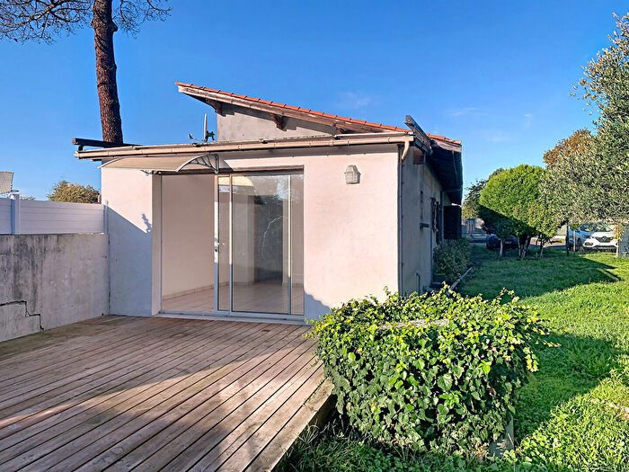 Maison à vendre - Léognan - 2 pièces - 1 chambre