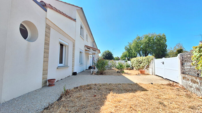 Maison 7 pièces à vendre à Niort, Champclairot, Goise, Champommier