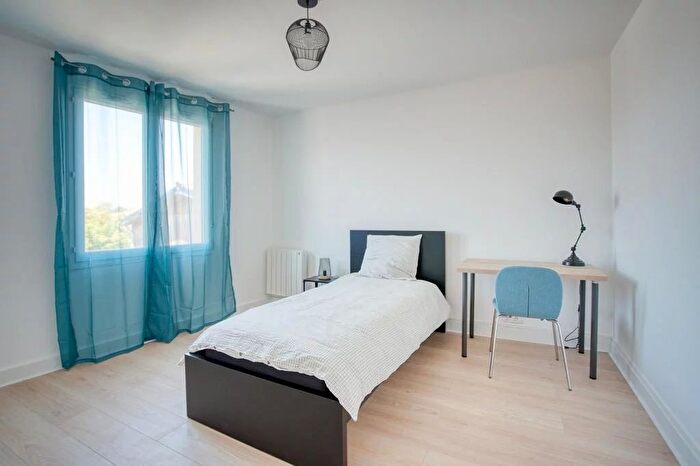 Appartement 1 pièce à louer - Pessac, Bourg