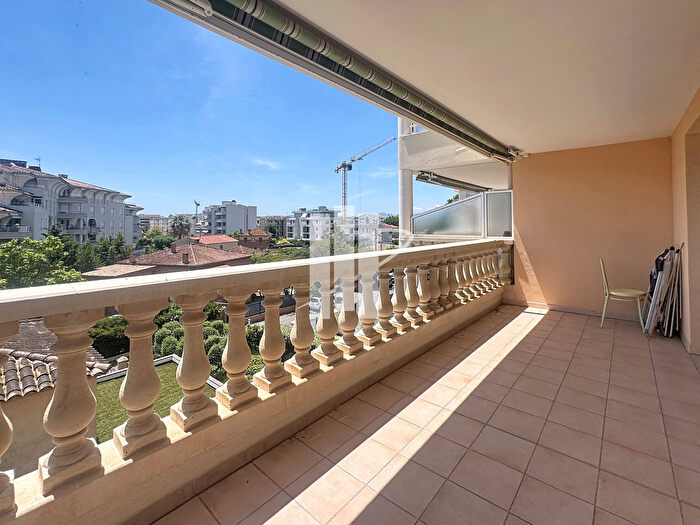 Appartement 3 pièces à Saint-Raphaël, Centre-ville, à vendre