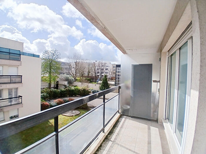 Appartement à vendre - Nanterre, Vieux Pont - 3 pièces - 2 chambres
